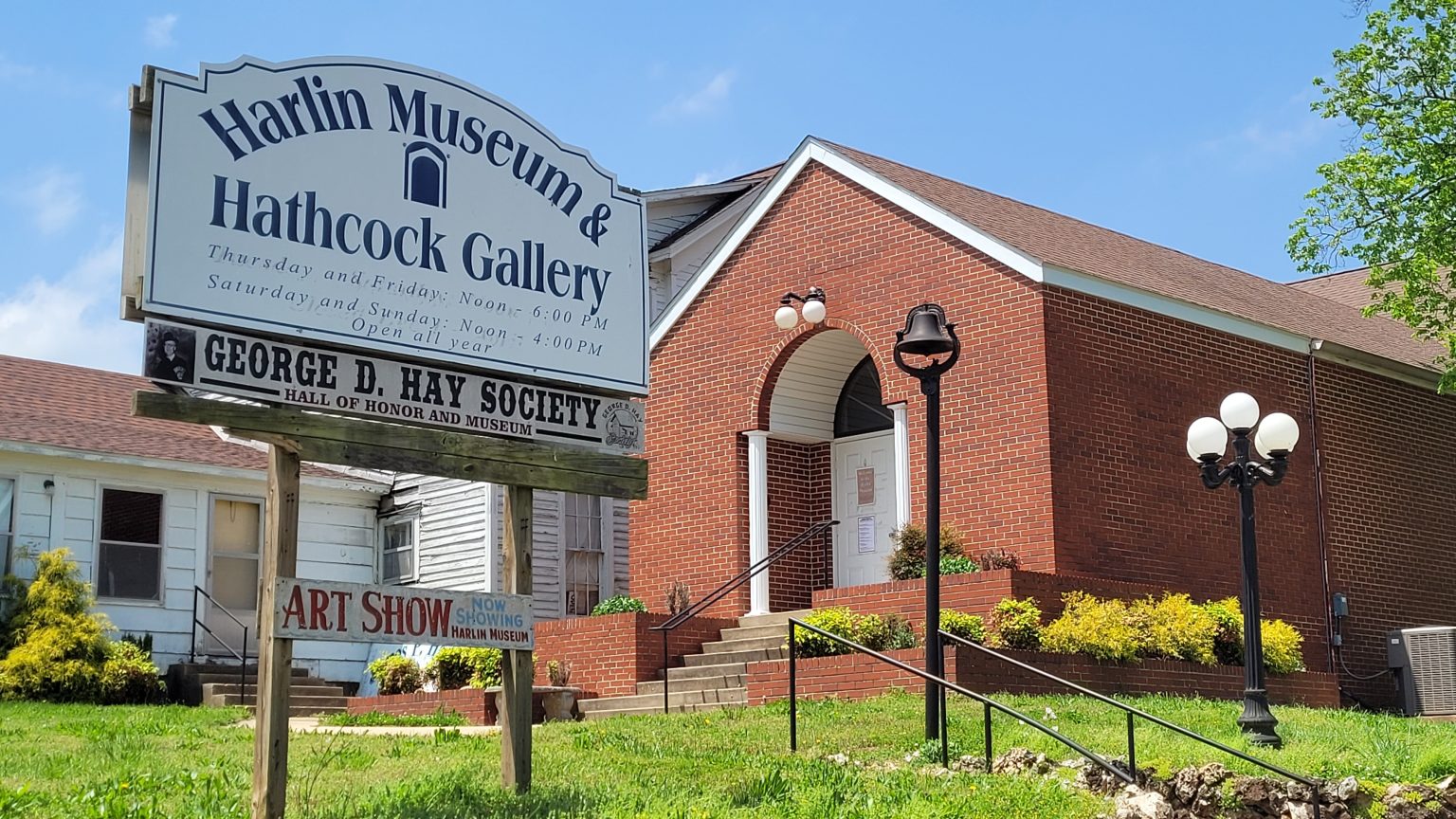 The Harlin Museum Announces a Tipsy Easel Event - Ozark Radio News